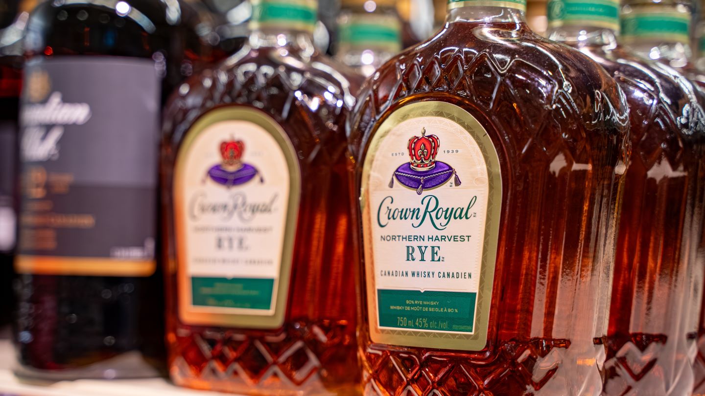 ontario-premier-to-pull-crown-royal-after-diageo-closure